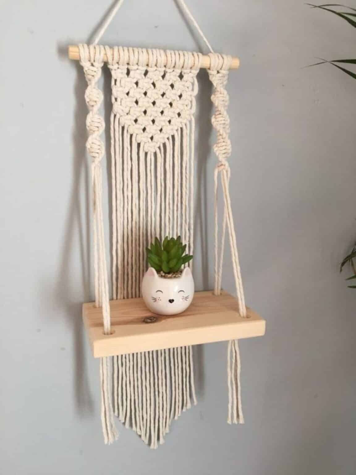 10 Best Macrame Shelves DIY Tutorials